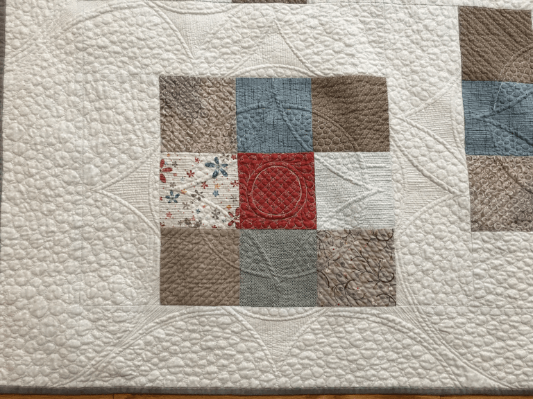 Floating Nine Patch | Hobby Stash